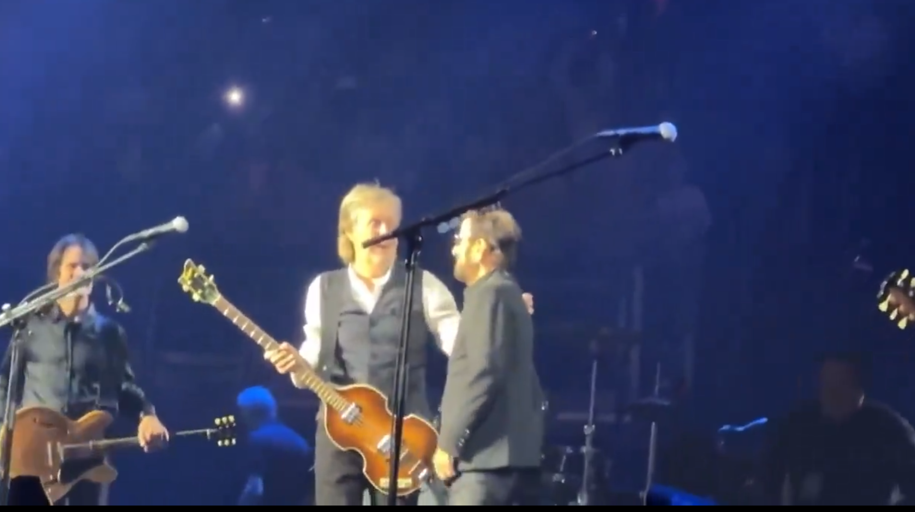 Paul McCartney y Ringo Starr emocionan en Londres: reencuentro ...